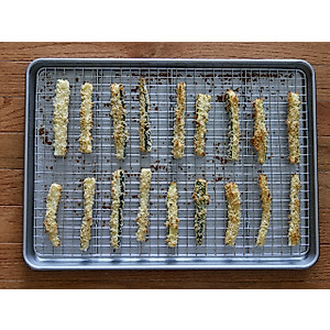 USA Pan Quarter Sheet Oven Safe Nonstick Baking and Cooling Rack