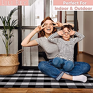 LILI REY Buffalo Plaid Rug – 3x5 Buffalo Plaid Outdoor Rug, Black and White Outdoor Rug, Outdoor Rug 3x5, Front Porch Rug, Buffalo Check Outdoor Rug, Black and White Checkered Rug, Plaid Door mat