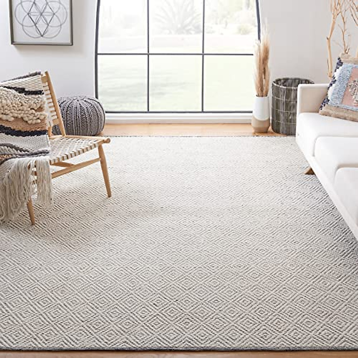 SAFAVIEH Natura Collection Area Rug - 9' x 12', Ivory & Light Grey, Handmade Wool, Ideal for High Traffic Areas in Living Room, Bedroom (NAT503A)