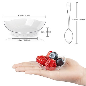 TOFLEN 100ct Mini Dessert Plates with Tasting Spoons, 3-1/8 x 2-5/8 Inches Small Reusable Clear Plastic Party Serving Hors D'oeuvres Plates for Appetizers (Leaf Shape)