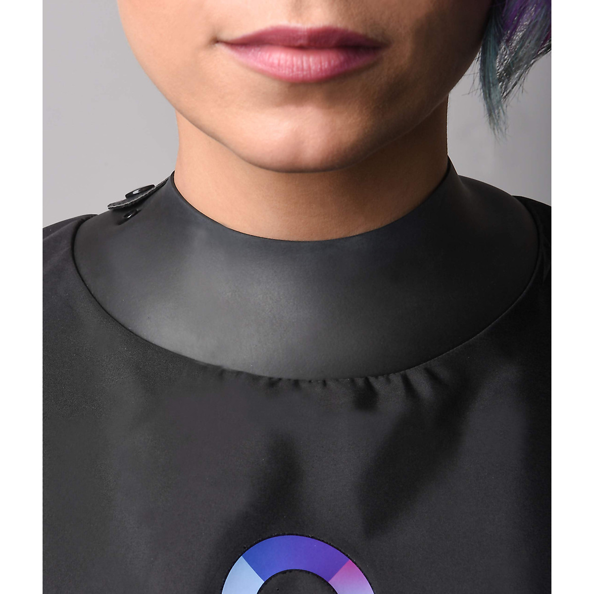 FRAMAR Shampoo Screen Salon Cape, Hair Cape – Shampoo Cape with Snap Closure and Rubberized Collar, For Hair Dye, Hair Color, Cosmetology Supplies and Hair Coloring