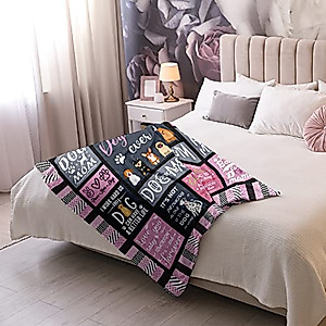 kituzol Dog Mom Gifts Blanket 50”x60” - Dog Mom Gifts for Women - Dog Mom Blanket - Gifts for Dog Moms - Best Dog Mom Ever Gift - Dog Lovers Gifts for Women - Gifts for Dog Lovers - Fun Dog Mom Gift