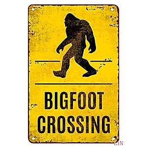 Sasquatch Signs Metal Bigfoot Crossing Metal Signs Vintage Room Decor Aesthetic Wall Art Tin Sign Gift for Garage Bathroom Living Room Man Cave Bar 8x12 inch