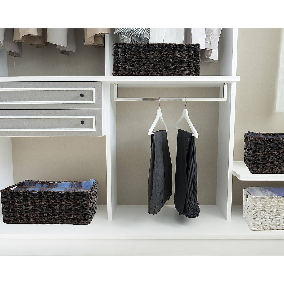 Wicker Storage Basket, Plastic Large Wicker Basket with Handles, Waterproof Woven Basket for Storage, Wicker Baskets for Organizing, Pantry Baskets-1 Pack