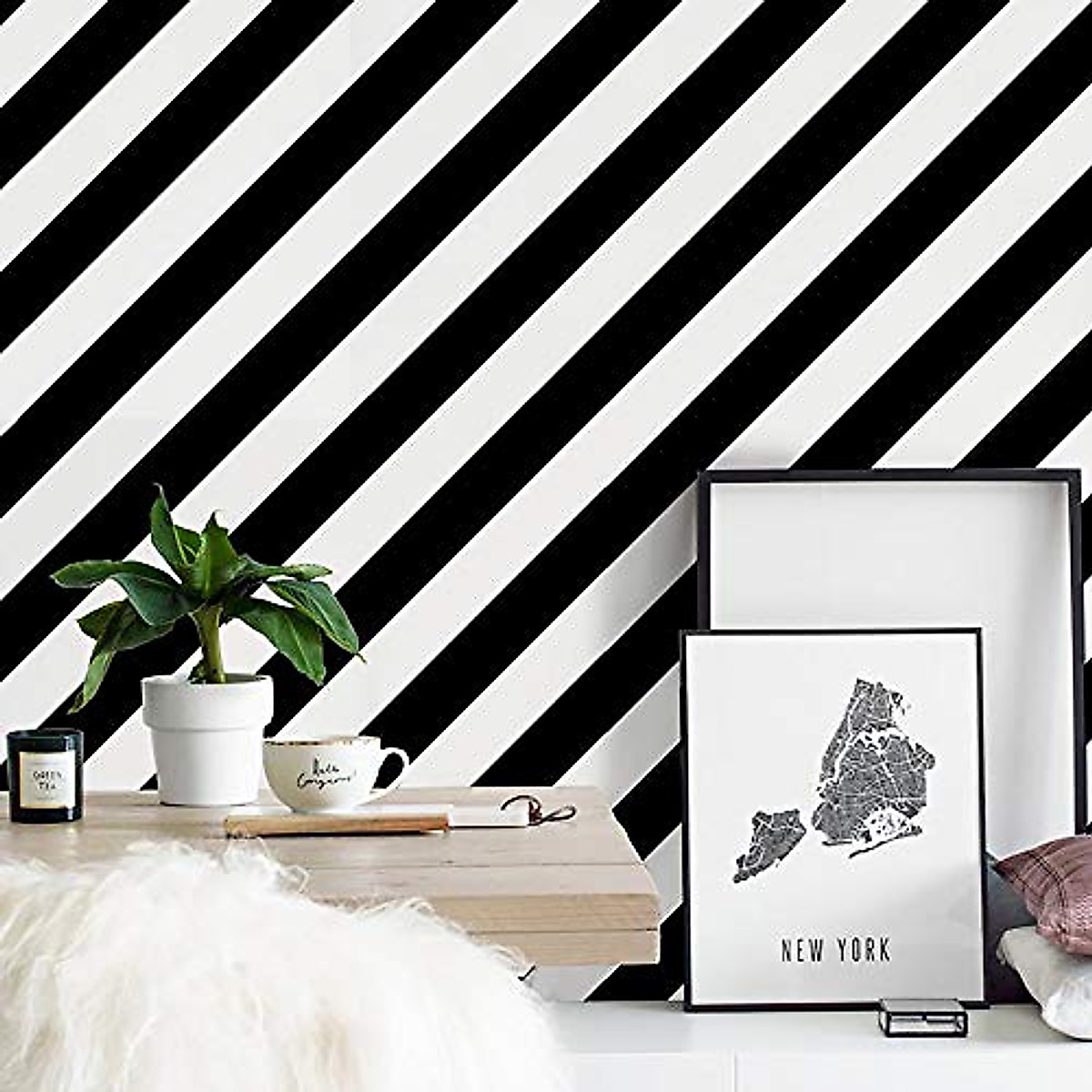 Guvana Black and White Wallpaper Striped Peel and Stick Removable Contact Paper Self-Adhesive Modern DIY Wallpaper for Bedroom Livingroom Cabinets Decor Vinyl Roll 78.7"x17.7"