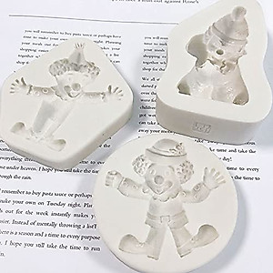 3D Halloween Clown Silicone Rubber Flexible Food Safe Mould Clay Resin Ceramics Candy Fondant Candy Chocolate Soap Mould Silicone Molds For Baking Epoxy Resin Baking Cakes Resin Crafts Resin Casting