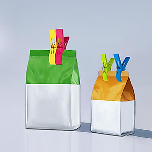 KTOJOY 8 Pack Beach Towel Clips, Plastic Large Clothes Clamps, Bright Colors(Yellow,Blue,Green,red), Chair Clips, Towel Holder