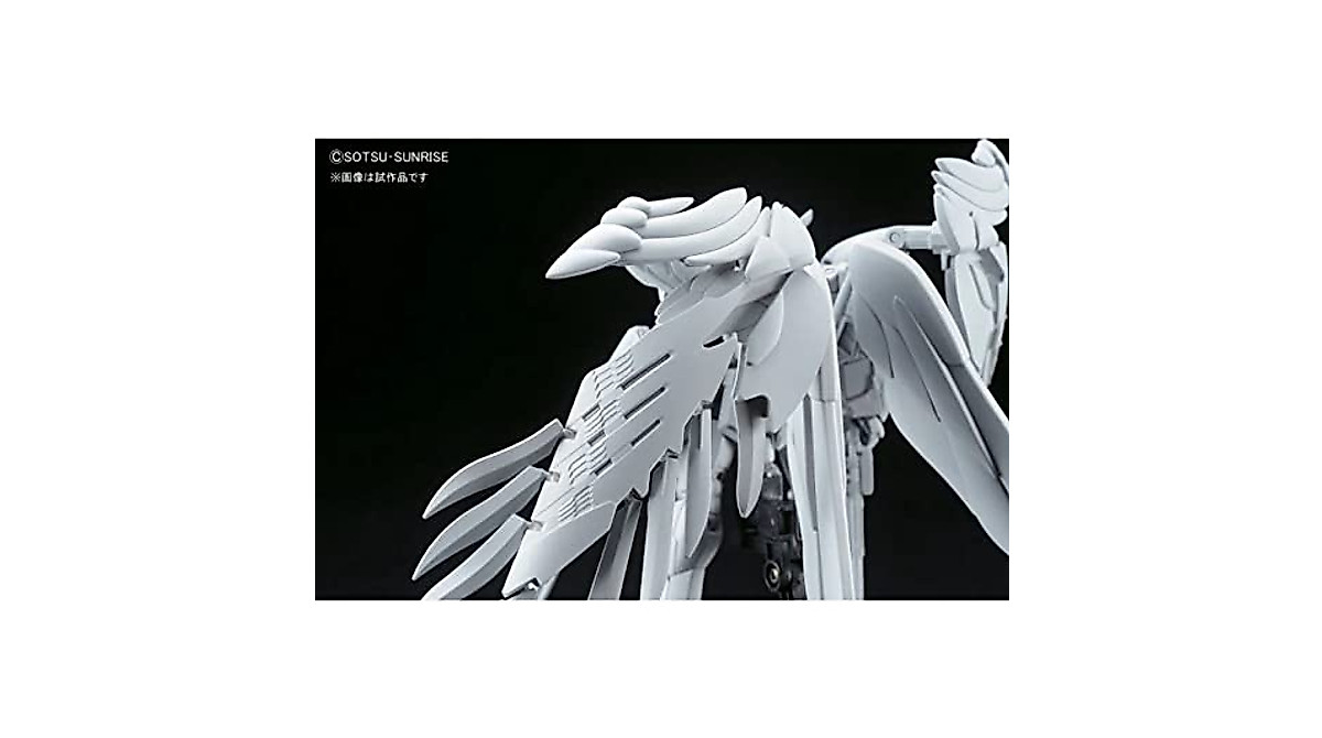 Gundam Wing Real Grade Wing Zero Model Kit - Bandai