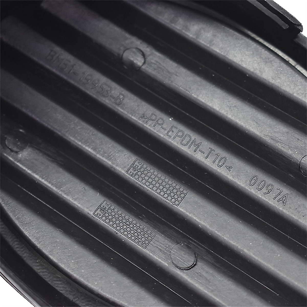 Front Right Passenger Side Fog Light Hole Cover Insert Replacement for Focus 2012 2013 2014 CP9Z-17B814-B