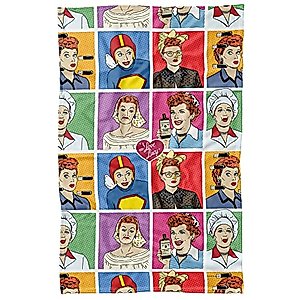 Trevco I Love Lucy Comic Fleece Blanket (36x58)