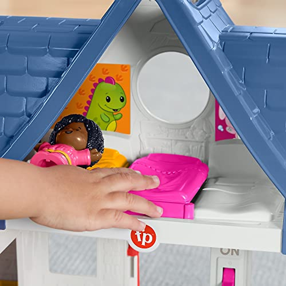 Fisher-Price Little People Toddler Play House with Lights Music & Smart Stages Learning Content, 2 Figures 6 Play Pieces, UK English Version, HCJ66