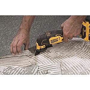 DEWALT DCS354D1 ATOMIC 20V MAX* Brushless Cordless Oscillating Multi-Tool Kit