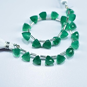 Natural Green Onyx Trillion Faceted Beads 7 mm 7 inch Long String Jewelry Making Gemstone Beads for Necklace Bracelet
