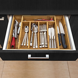 Noveltia Bamboo Expandable Silverware Drawer Organizer with 5-7 Compartments. Kitchen Cutlery Holder Storage Tray with Dividers for Utensils, Flatware, Office Supplies, Forks, Spoons, Jewelry