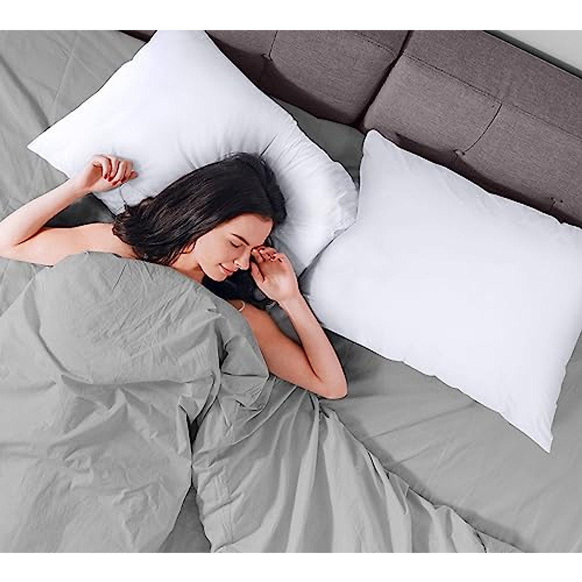 Utopia Bedding Waterproof Pillow Protector Zippered (2 Pack) Standard – Bed Bug Proof Pillow Encasement 20 x 26 Inches