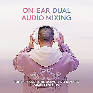 Logitech G735 Wireless Gaming Headset + G705 Mouse, Customizable LIGHTSYNC RGB Lighting, Lightspeed Wireless, Bluetooth, PC/Mac/Laptop - White Mist