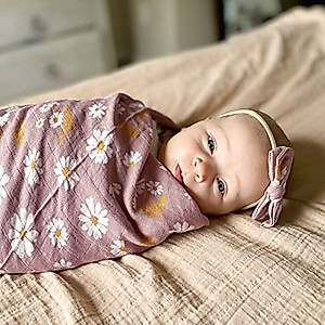 LifeTree Baby Swaddle Blankets, 3 Pack Muslin Swaddle Blankets Unisex Newborn Receiving Blanket for Boys & Girls, 70% Viscose from Bamboo & 30% Cotton, Soft, Breathable, Large 47 x 47 inches