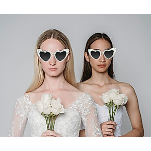 Bachelorette Party Bride Sunglasses, Heart Shaped Pearl Glasses for Women Kids Bridesmaid Bride to Be Party Gift Supplies