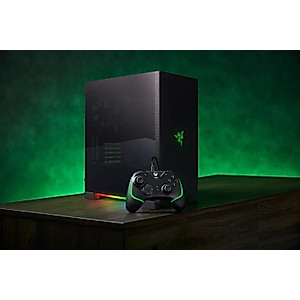 Razer Wolverine V2 Chroma - VOLL Anpassbarer Xbox Series X|S Controller mit RGB-Beleuchtung (6 Multifunktionstasten, austauschbare Stick-Kappen, Hair-Trigger-Modus) Black