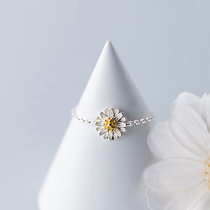 FUNYCHEN Sterling Silver Rings For Women, 925 Adjustable Tassel Chain Dangle Charm Fashion Forefinger Ring Cute Daisy Ring Fashion Jewelry Birthday Gifts For Her (Daisy)