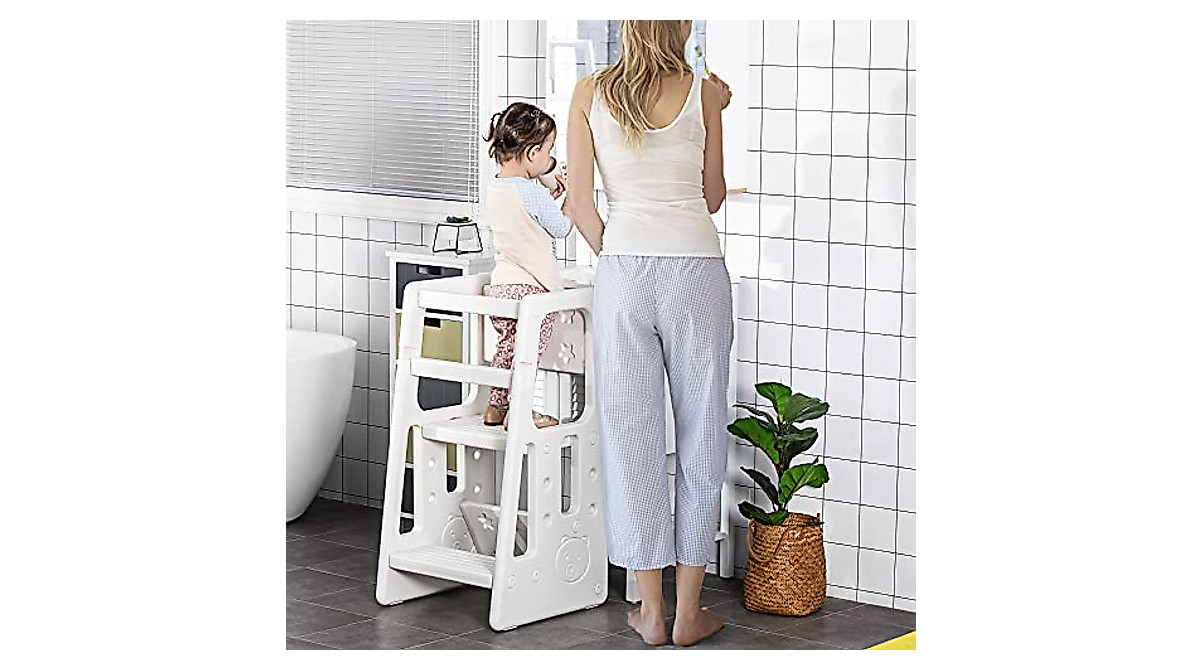 Qaba Toddler Tower: Adjustable Height & Anti-Slip Safety