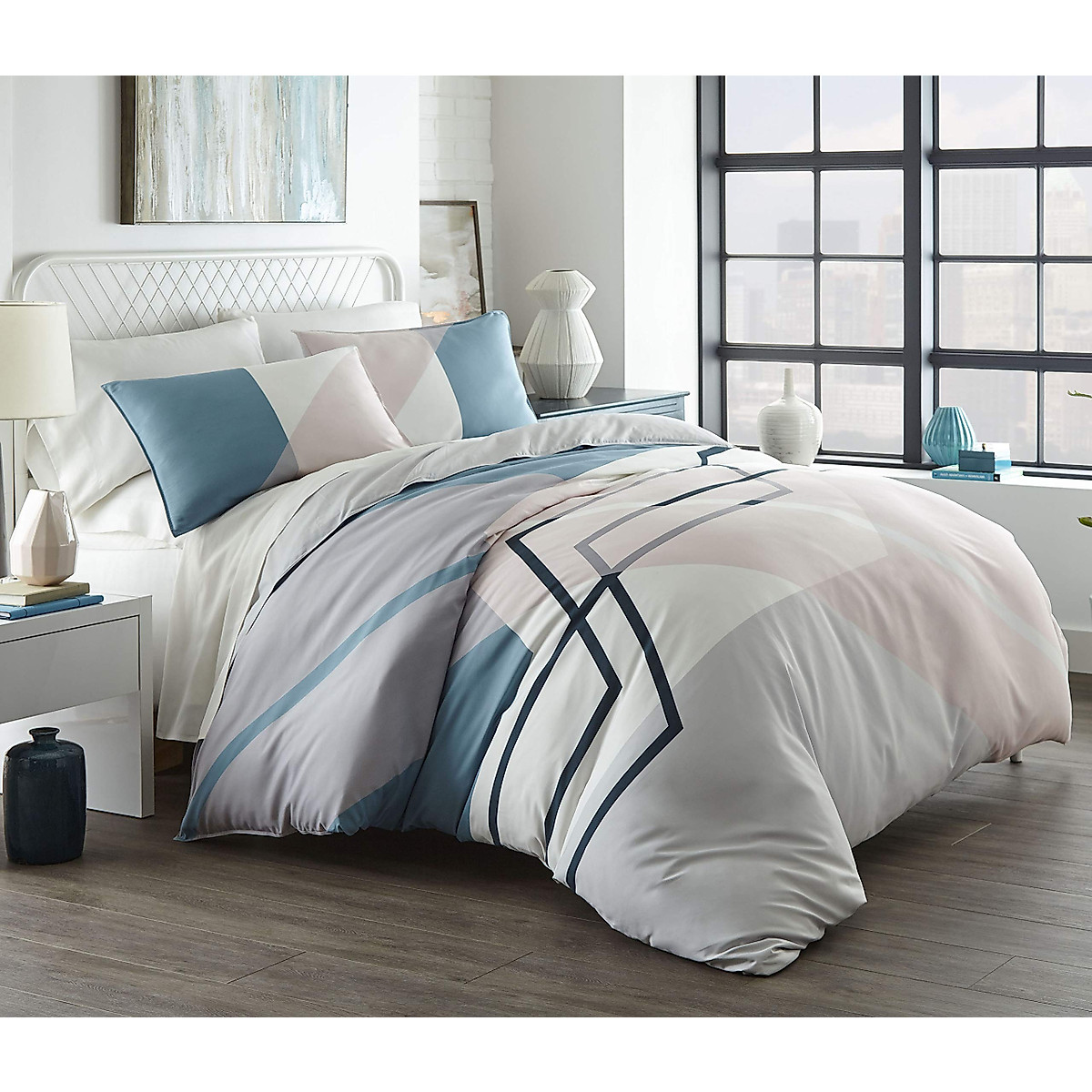 City Scene - Twin Duvet Cover Set, Soft Bedding with Matching Sham, Contemporary Home Decor (Thorton Blue, Twin)