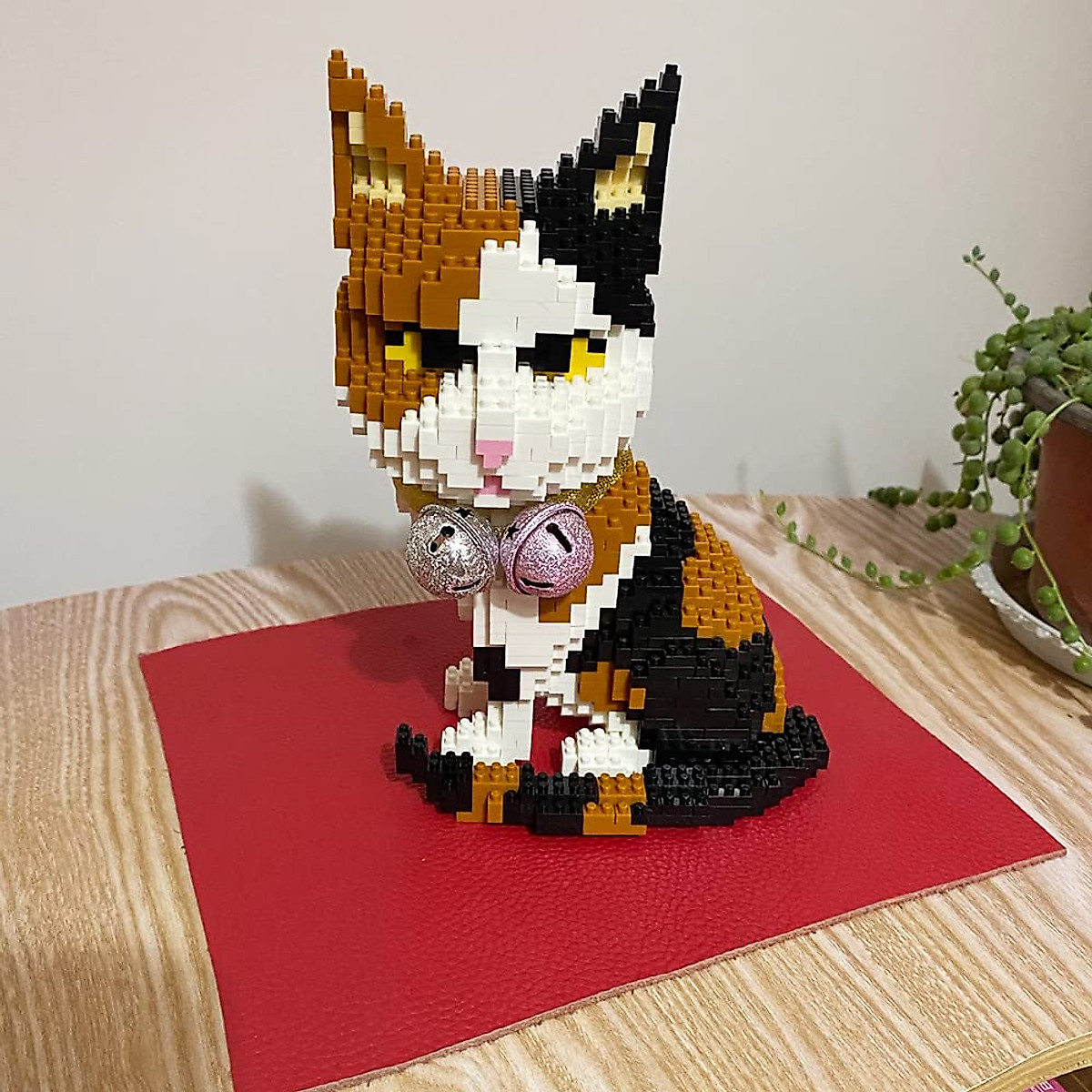 Uvini Adult Building Set, Blocks Pets, Micro Bricks Cat Animal Toy for Kids 10,11, 12, 13, 14, Teens or Adult, 1300 Pieces (1301)