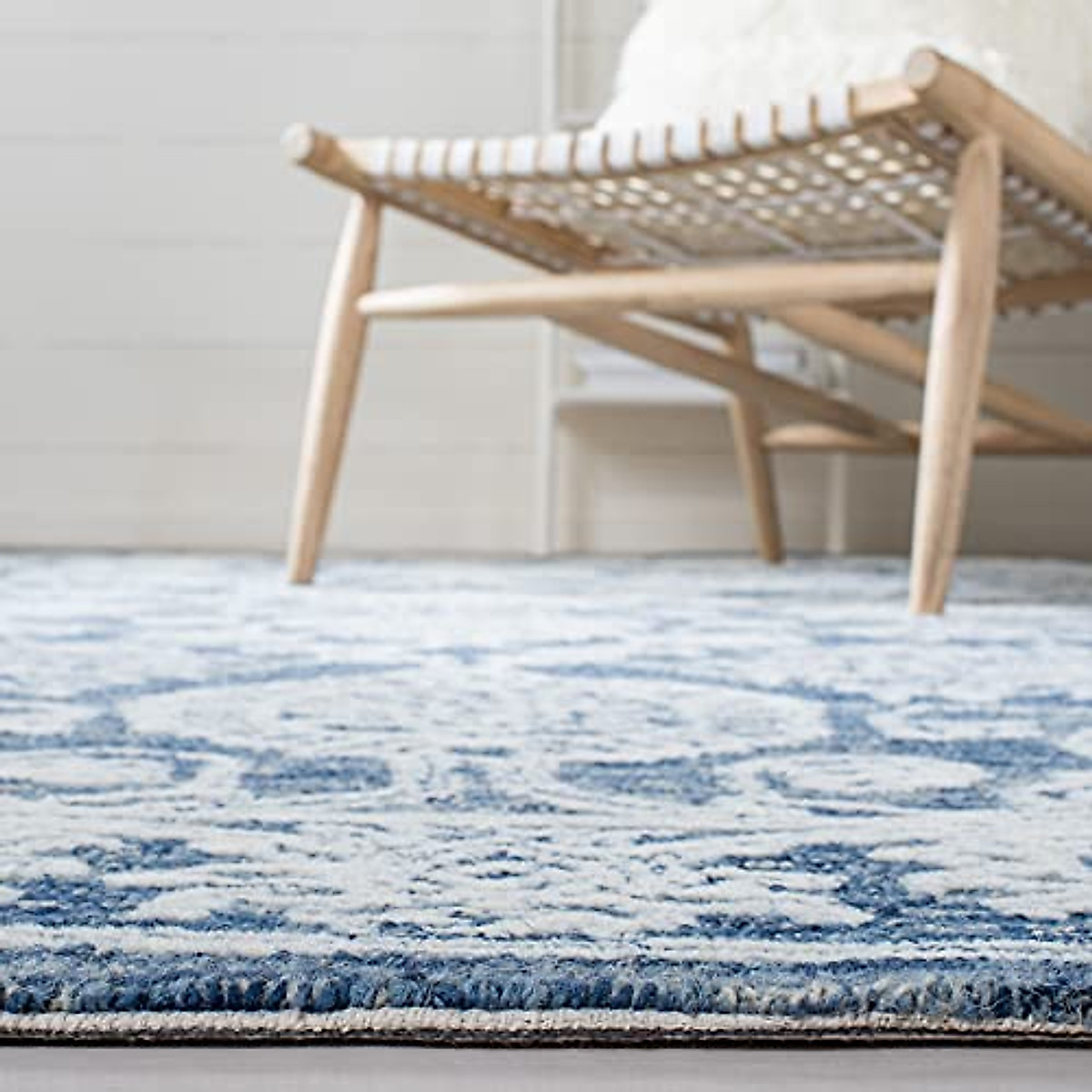 Safavieh Metro Collection 8' x 10' NaturalBlue MET806M Handmade Premium Wool Living Room Dining Bedroom Area Rug