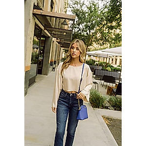 FashionPuzzle Saffiano Small Dome Crossbody bag with Chain Strap (Black)