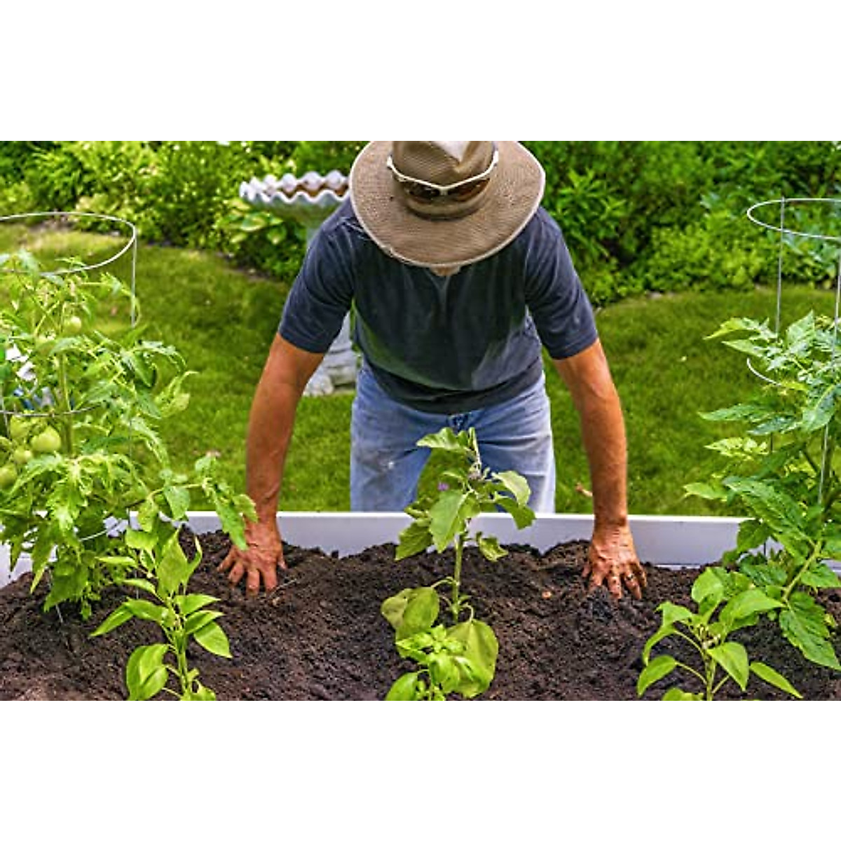 Vita Classic 6 Foot x 6 Foot x 22 inch White Vinyl Keyhole Garden with Composting Basket, BPA, Pthalate Free, VT17107