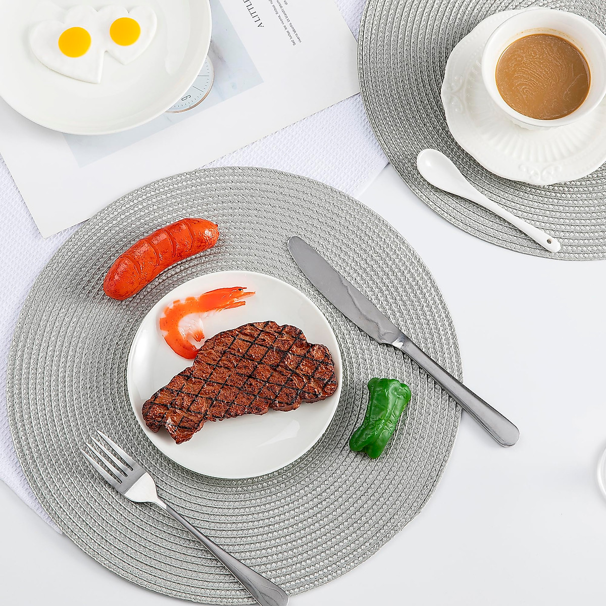 Round Placemats, Crossweave Heat Resistant Classic Woven Round Place Mats Diameter 13.5 inch for Kitchen Table Set of 6 (Light Gray)