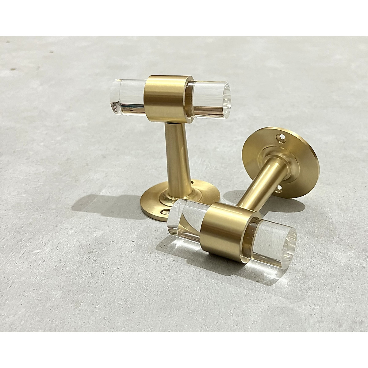 Morco Deco 1pc Brass Lucite Robe Hook Handmade Bathroom Kithcen Towel Hook Lucite Brass Coat Hook Hangers Storage Hook (Satin Brass)