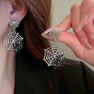 Sttiafay Gothic Spider Web Drop Earrings Black Spider Dangle Earrings Silver Spiderweb Earrings Onyx Spider Earrings Exaggerated Halloween Earrings Jewelry for Women and Girls