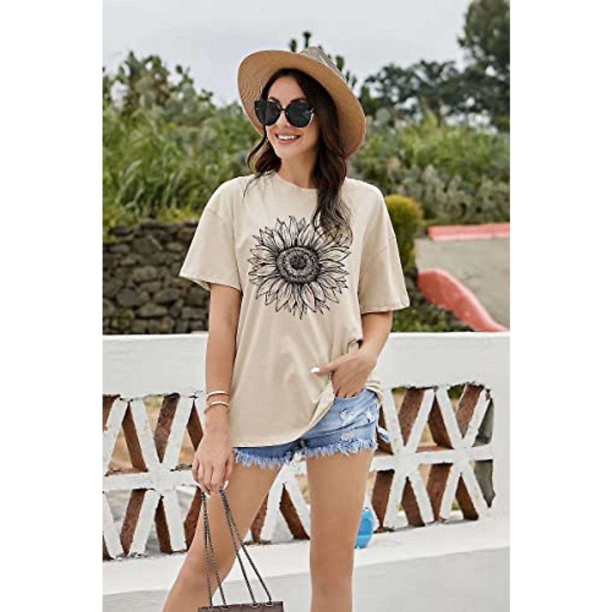 ORANDESIGNE Women’s Casual Graphic Print Short Sleeve Tunic Tops Round Neck Tee Oversized Sunflower T Shirts