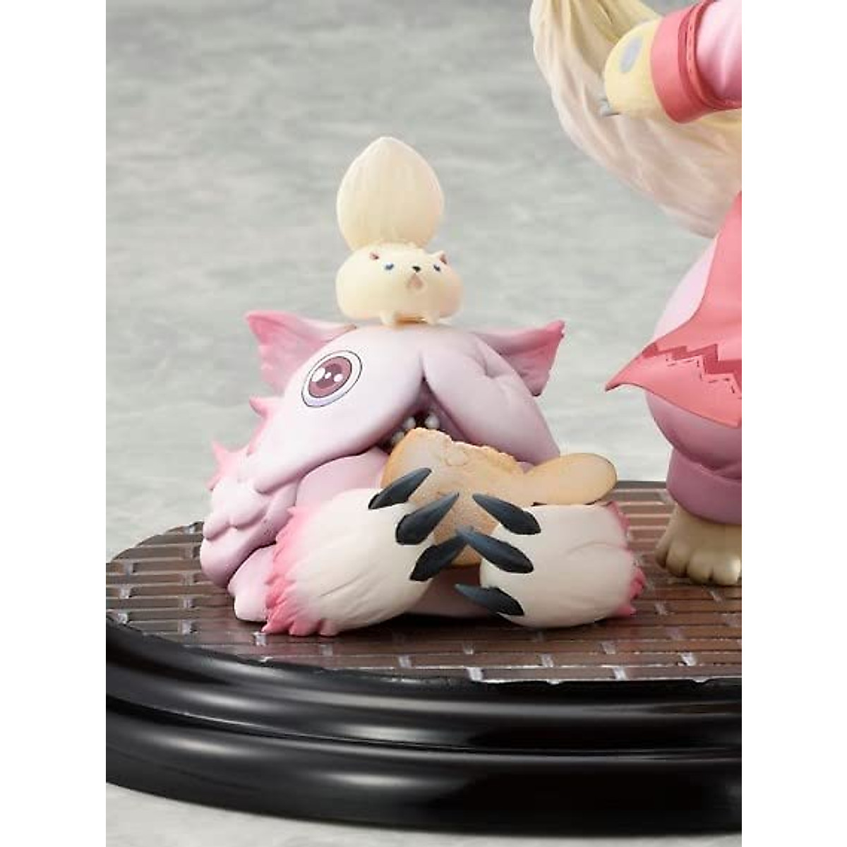 Bell Fine Made in Abyss: Nanachi and Mitty Non-Scale PVC Figure, Multicolor