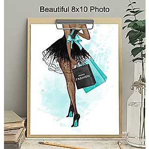 Light Blue Fashion Designer Wall Art - Black Woman, African American Women, Teens, Girls Bedroom - High Fashion Design Wall Decor - Glam Gifts for Latina, African American Woman - Black Culture