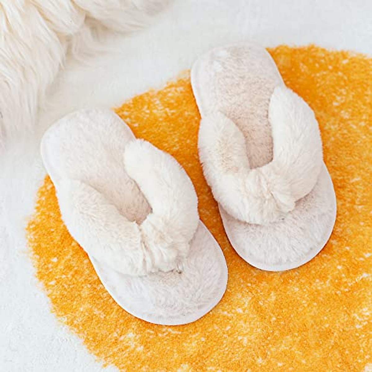 techcity Boys Girls Fuzzy Flip Flop Slippers Kids Cute Soft Comfy Open Toe Fluffy Slip On Thong Flat Sandals House Home Fur Slides Indoor Outdoor