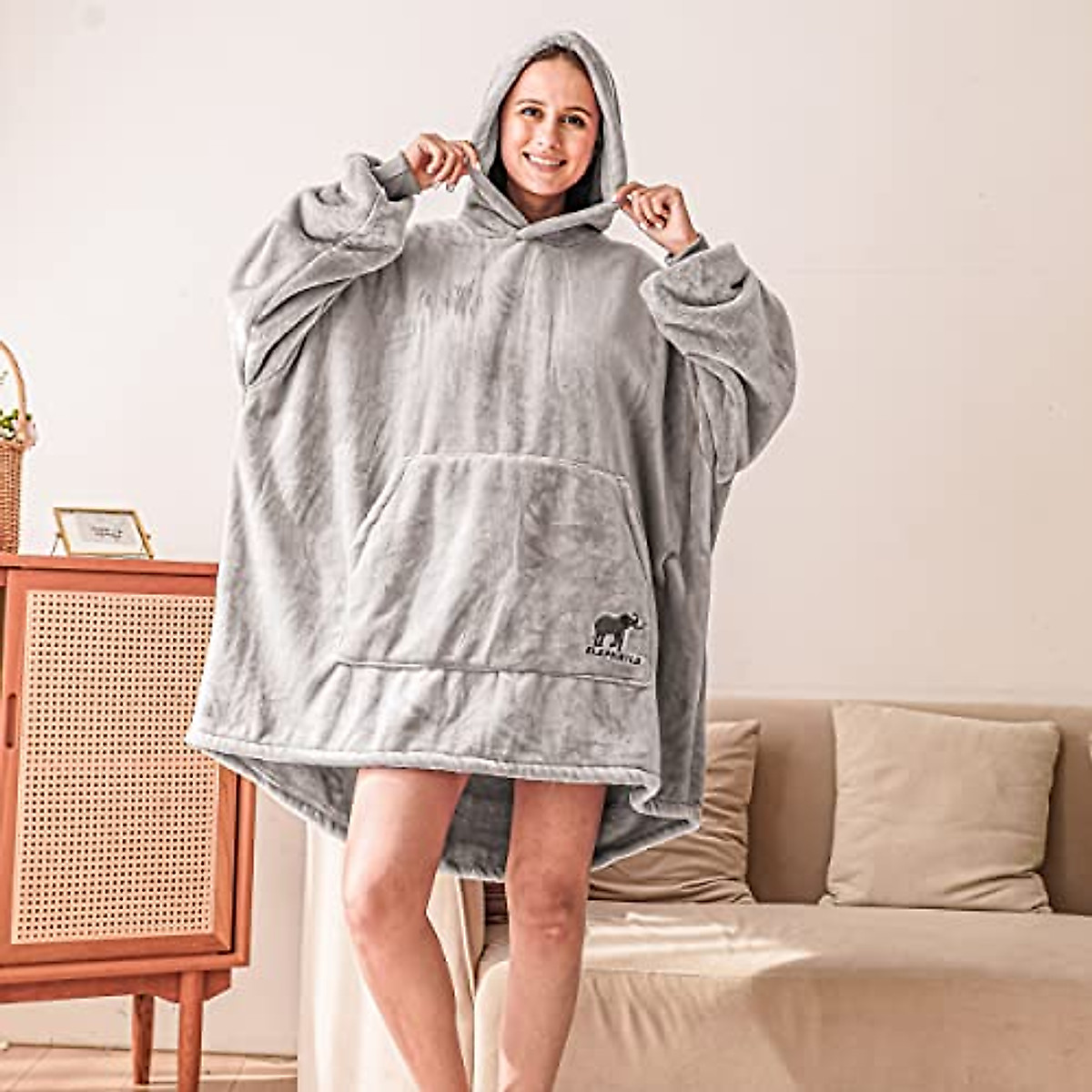 ELEPHWILD Thick Wearable Blanket Hoodie for Adults, Grey Super Cozy Warm Wearable Sweatshirt Blankets with Sleeves And Giant Pocket, One Size Fits All Women Men