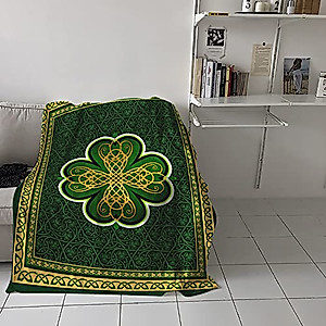 St.Patrick's Day Blanket Flannel Fleece Throw,Four-Leaf Clover Texture Light Weight Soft Cozy Warm Bedroom Throw Blankets 39x49 Inch