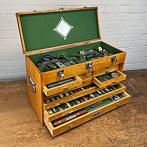 Gerstner International GI-T24 Red Oak 11-Drawer Top Chest