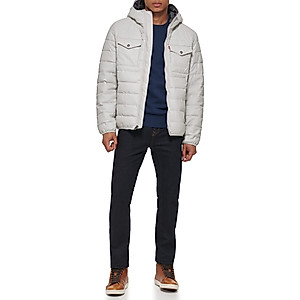 Levi's Men's 2-Pocket Stretch Quilted Puffer, Ice Faux Leather, Medium