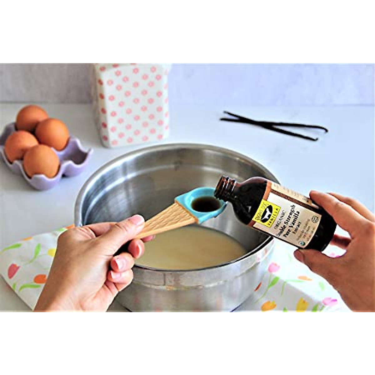 Singing Dog Organic Double Strength Pure Vanilla Extract, 4oz