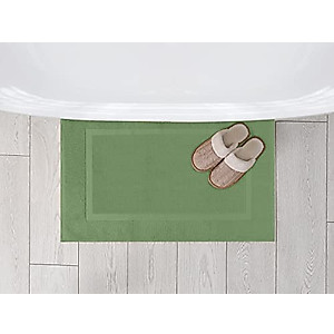 Utopia Towels Bundle Pack of 600 GSM Bath Sheet Set (2-Pack) and Banded Bath Mats (2-Pack) – 100% Ring-Spun Cotton – Highly Absorbent – Soft & Luxurious – Sage Green