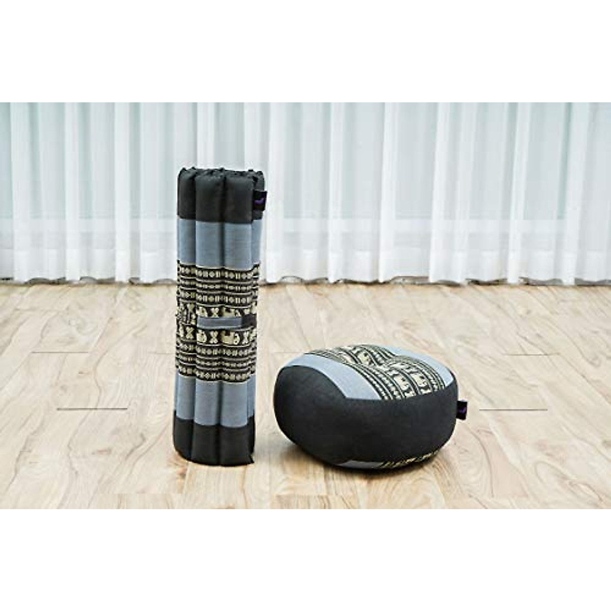 Leewadee Meditation Cushion Set – 1 Small Zafu Yoga Pillow and 1 Small Roll-Up Zabuton Mat Filled with Kapok, Blue