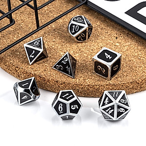 DNDND Color Changing Metal Dice Set, Temperature Sensitive DND Game Dice Set with Free Metal Tin for Dungeons and Dragons D&D Rolling Table Games (Silver Number with Black to Red)