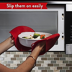 Kitchen Silicone Pot Holders - Flexible & Durable Oven Hotpads - Cooking Accessories with Pocket are Healthier, No Nasty Things Will Grow Inside or Out (Red, 1 Pair)