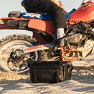 WANDRD ROGUE 9L Sling - Camera Bag - Crossbody Bag and Camera Case for Photographers (Black)