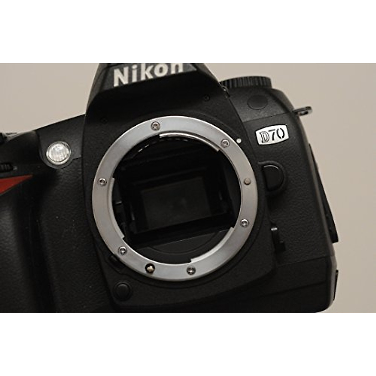 Nikon D70 Digital Camera (Body Only)