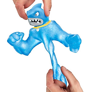 Heroes of Goo Jit Zu - Stretchy Shark Action Figure, Thrash