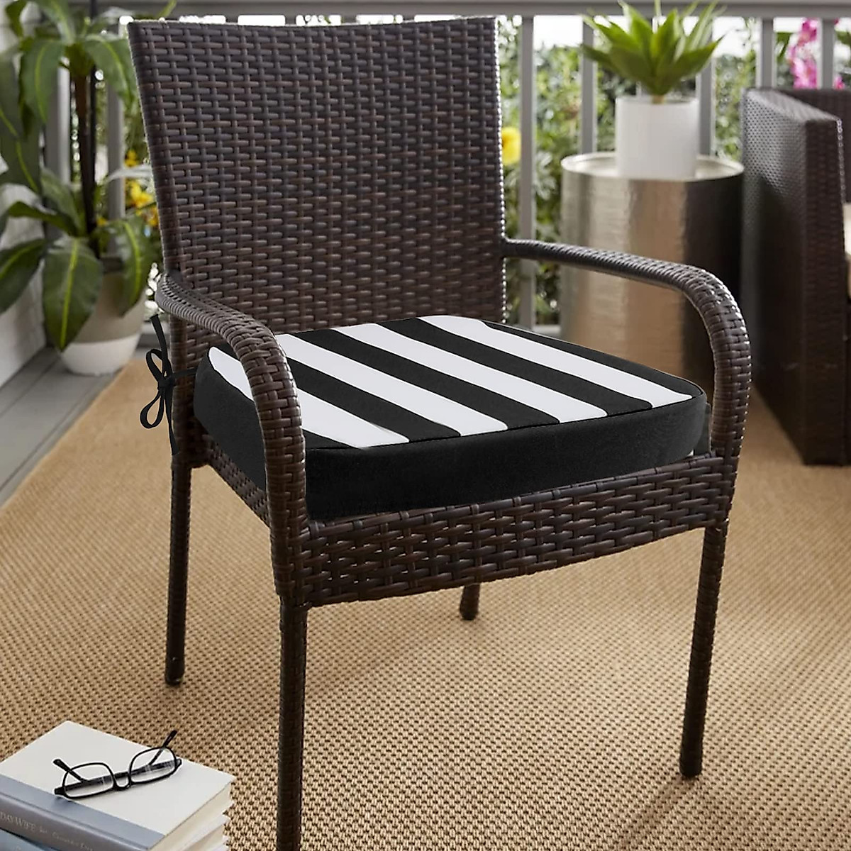 idee-home Outdoor Chair Cushions Set, Thick Outdoor Seat Cushion Waterproof Patio Furniture with Ties, Dining Indoor Chair Pads